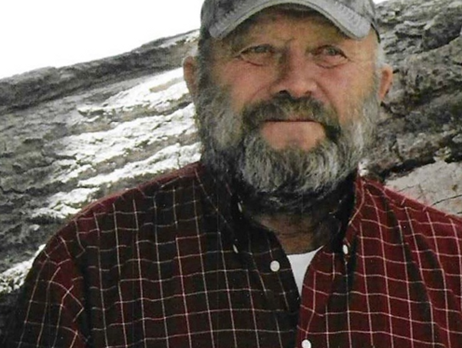 Thomas ("Hutch" "Tucker Ryan") Lloyd Hutchings